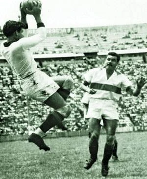 Isidro Gil Tapia | Fútbol Mexicano Wiki | Fandom
