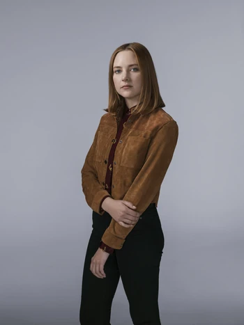 Violet Simmons | Light as a Feather Wiki | Fandom