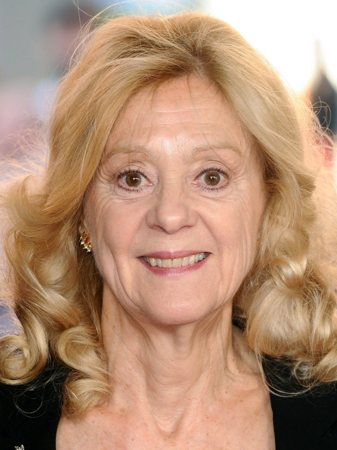 Rosalind Ayres | Lightstorm Entertainment Wiki | Fandom