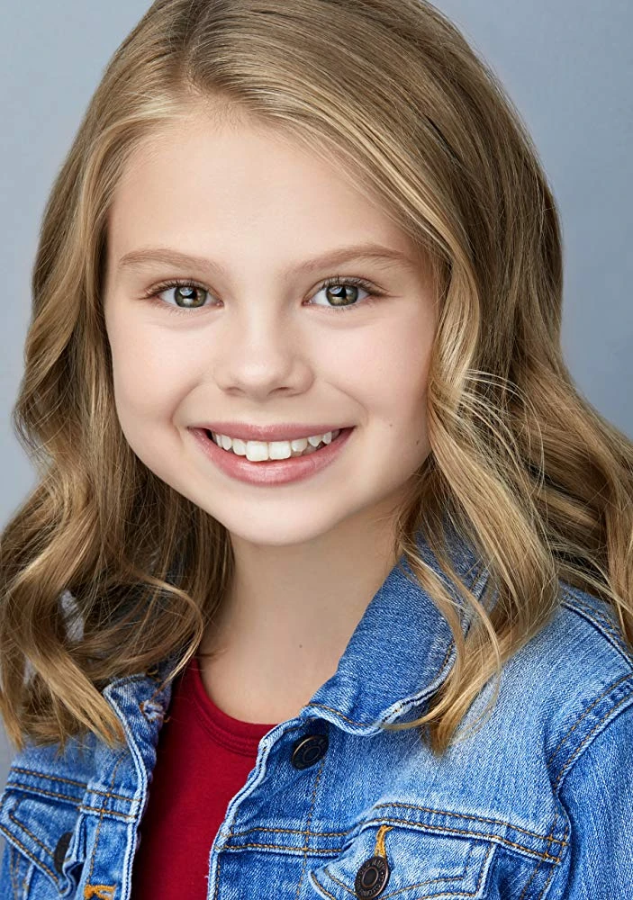 Scarlett Fernandez | Lightstorm Entertainment Wiki | Fandom