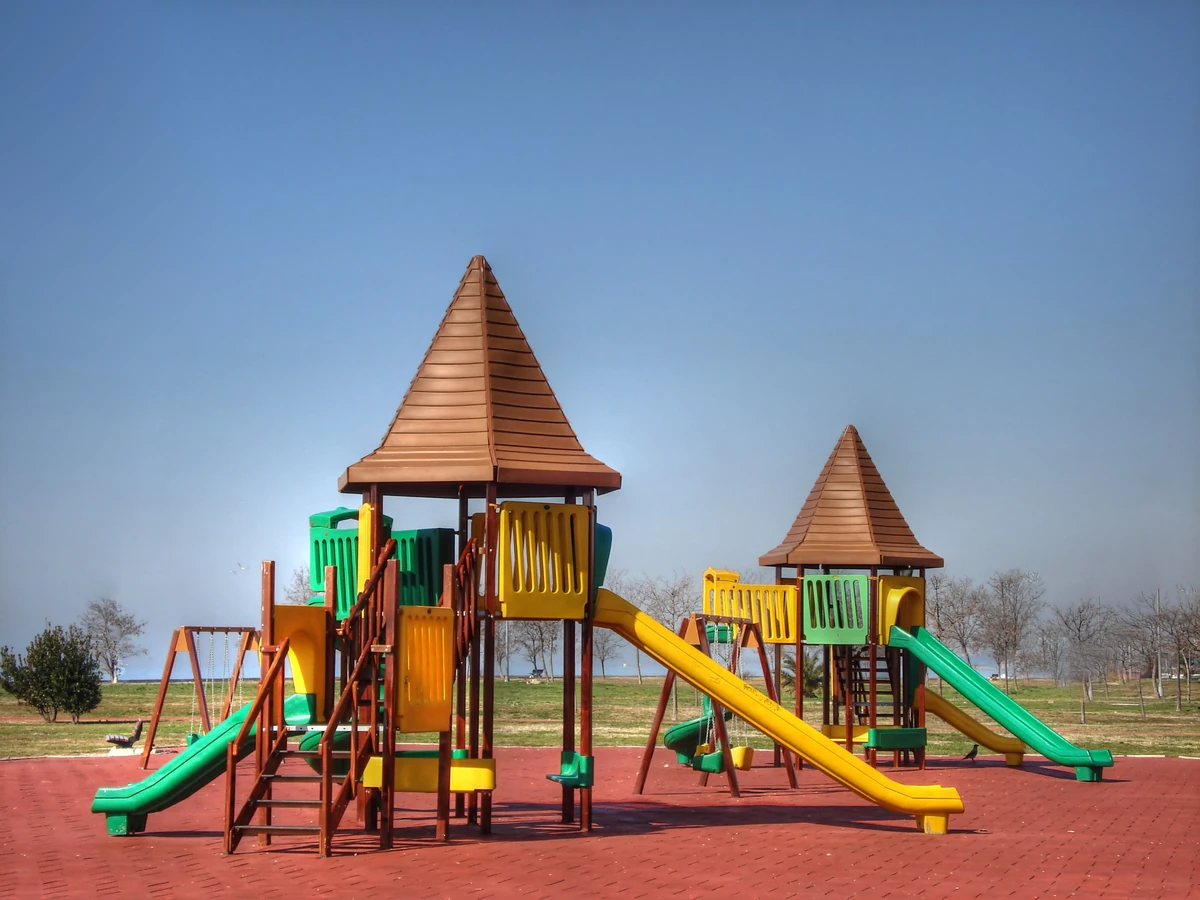 Space 4: "Il Parco Giochi" | Liminal Spaces Wiki | Fandom