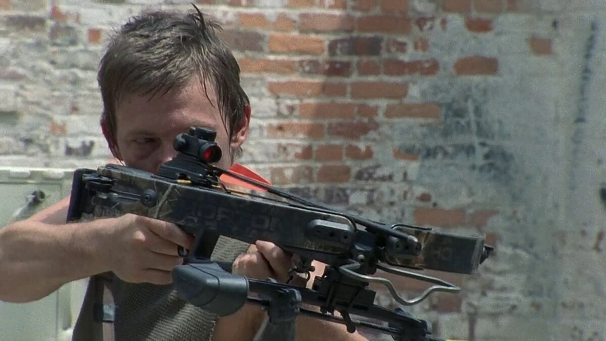 Daryl Dixon's First Crossbow | List of Deaths Wiki | Fandom