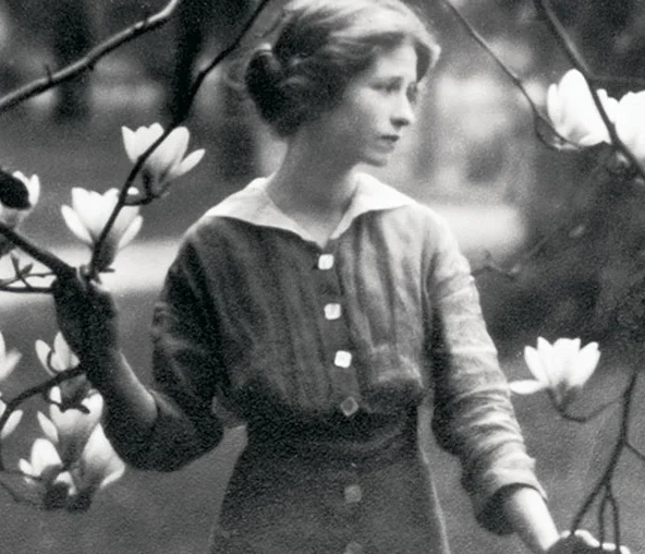 Edna St. Vincent Millay | Literatura Wiki | Fandom