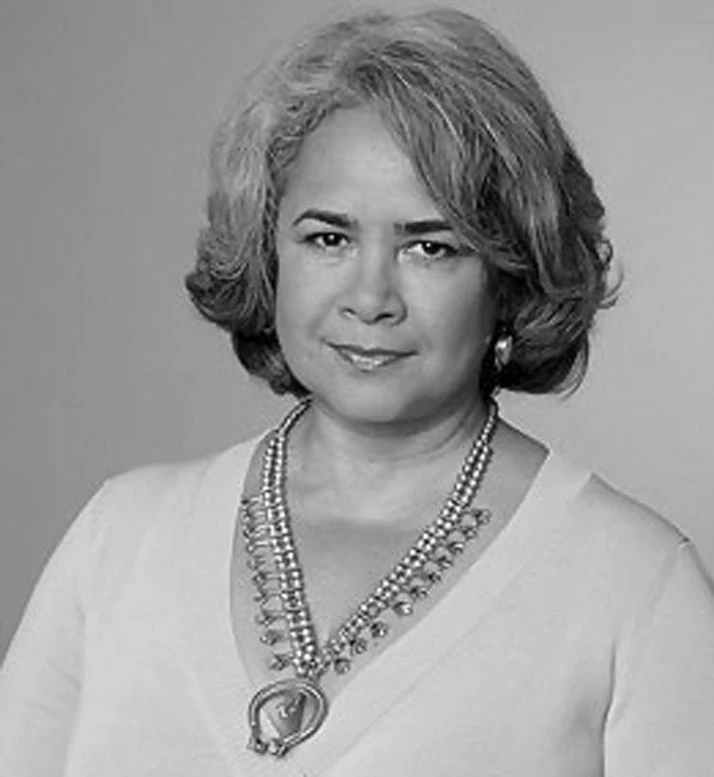Esmeralda Santiago | Literatura Wiki | Fandom