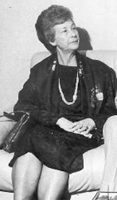 Victoria Garrón Orozco | Literatura Wiki | Fandom