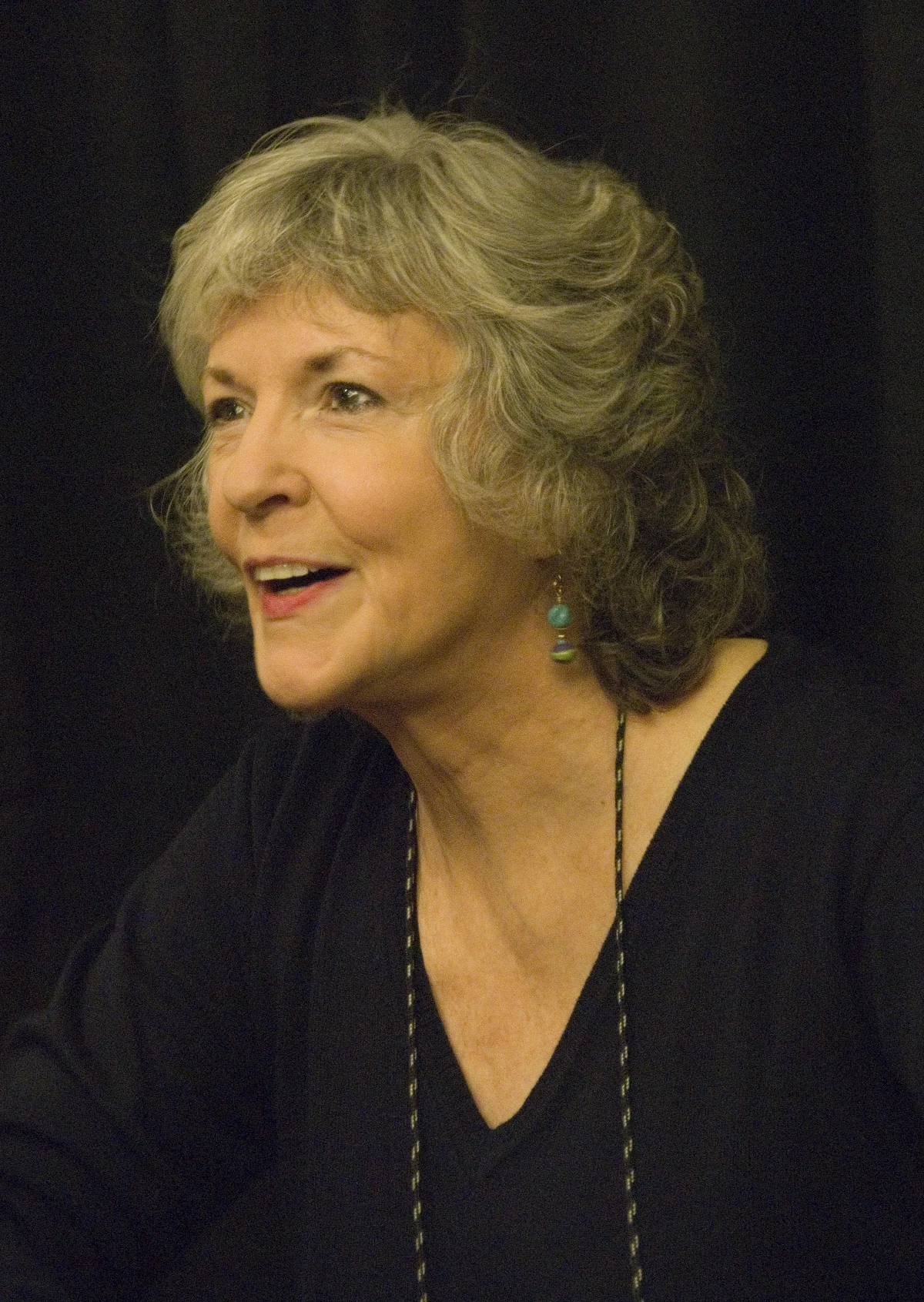 Sue Grafton | Literawiki | Fandom