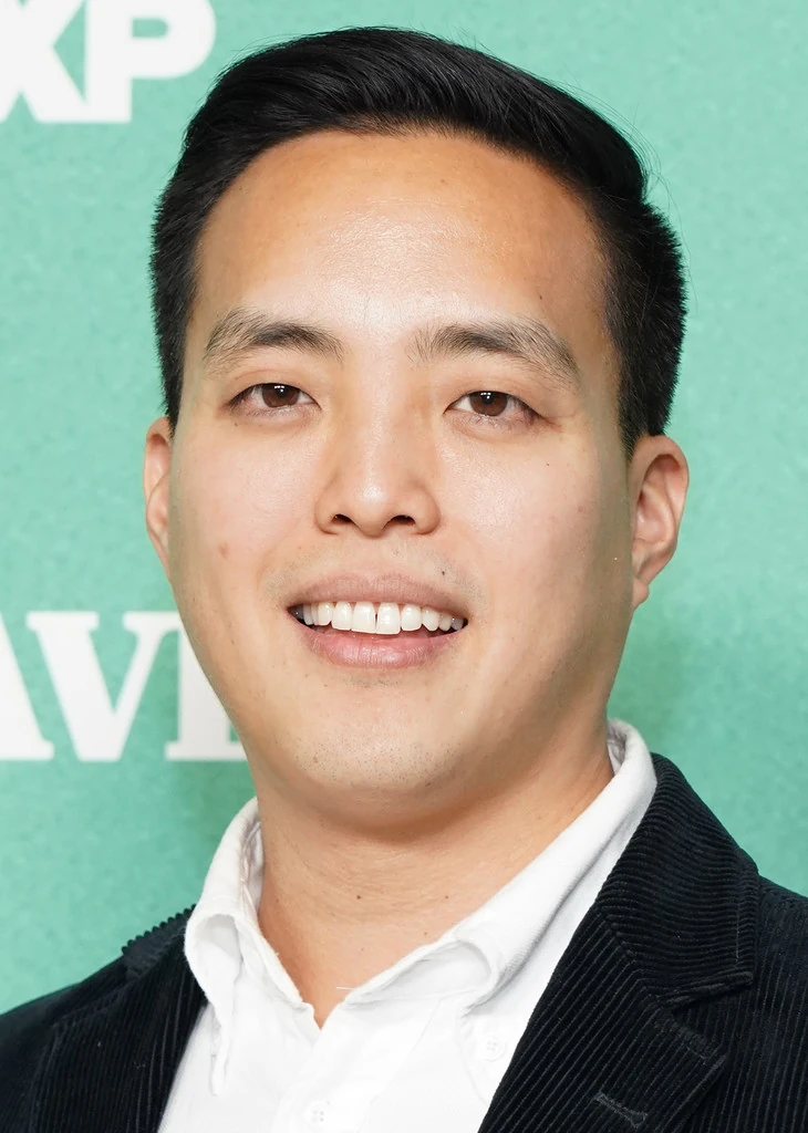 Alan Yang | Little America Wiki | Fandom