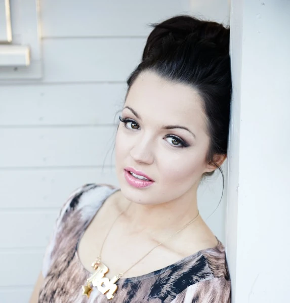 Rachel Furner | Little Mix Wiki | Fandom