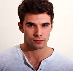 Josh Swickard | Liv and Maddie Wiki | Fandom