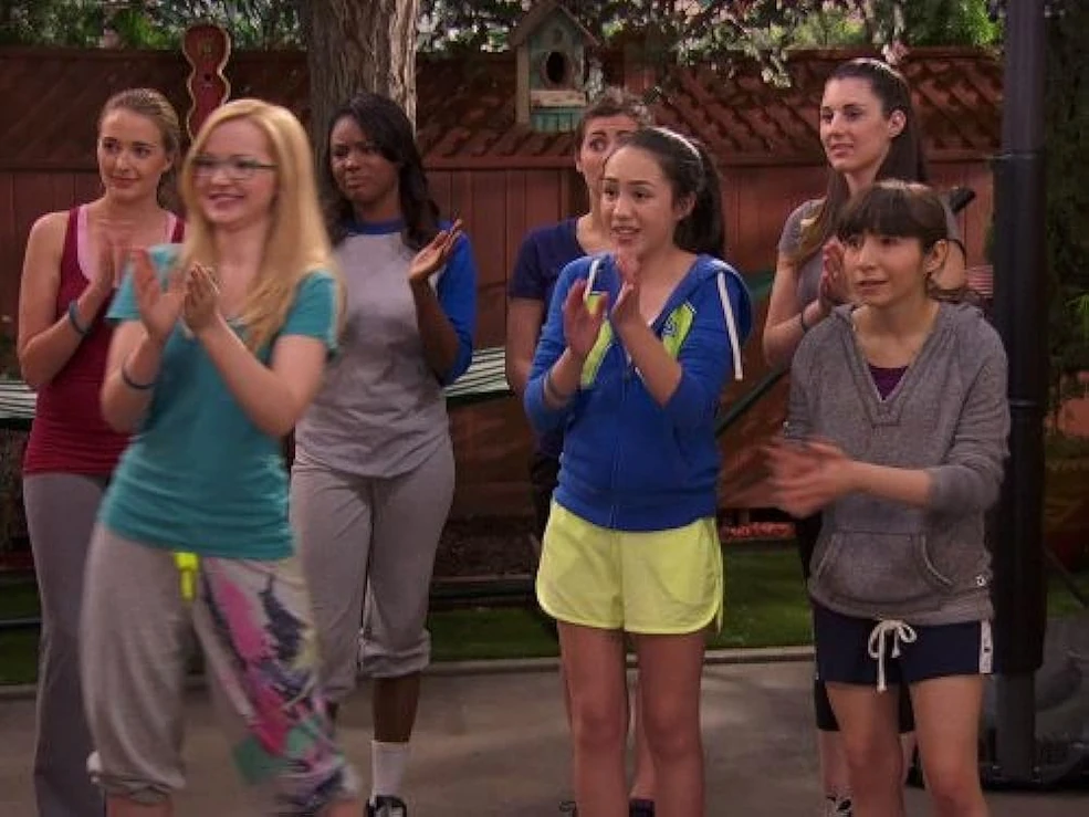 liv and maddie coloring pages