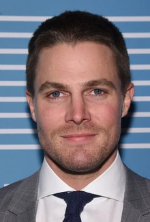 Stephen Amell | Live Action Wiki | Fandom