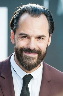 Casper Crump | Live Action Wiki | Fandom