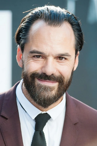 Casper Crump | Live Action Wiki | Fandom