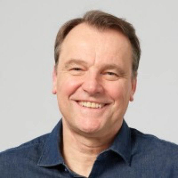 Robert Wisden | Live Action Wiki | Fandom