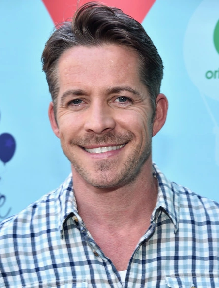 Sean Maguire | Live Action Wiki | Fandom