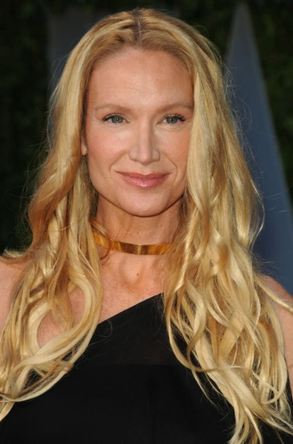 Kelly Lynch | Live Action Wiki | Fandom