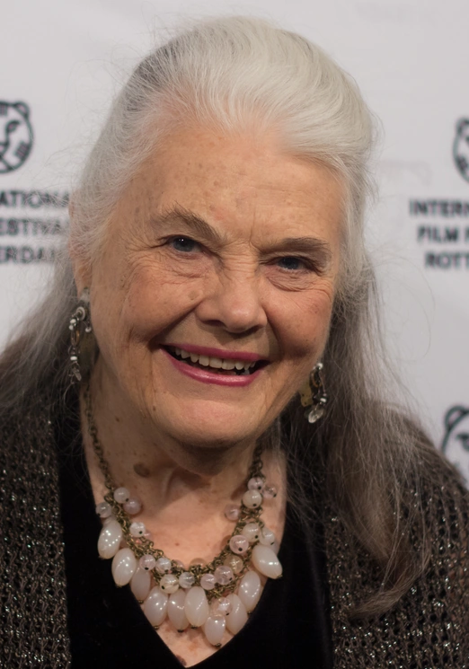 Lois Smith | Live Action Wiki | Fandom