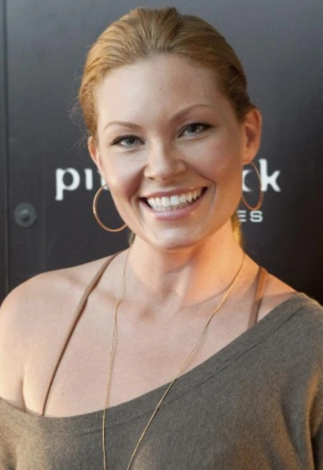 Ona Grauer | Live Action Wiki | Fandom