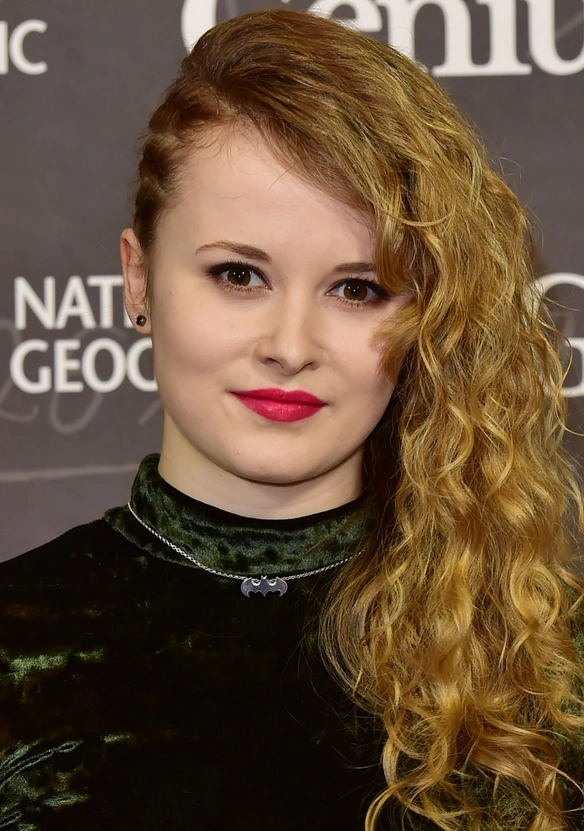 Shannon Tarbet | Live Action Wiki | Fandom