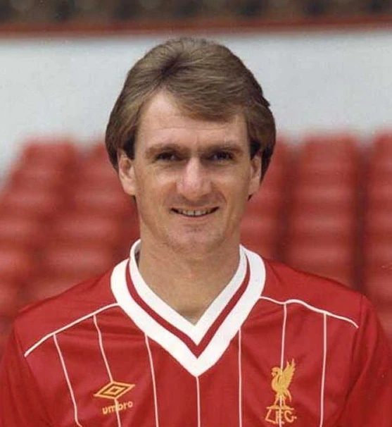 Phil Thompson | Liverpool FC Wiki | Fandom