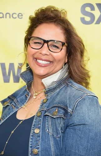 Yvette Lee Bowser | Living Single Wiki | Fandom