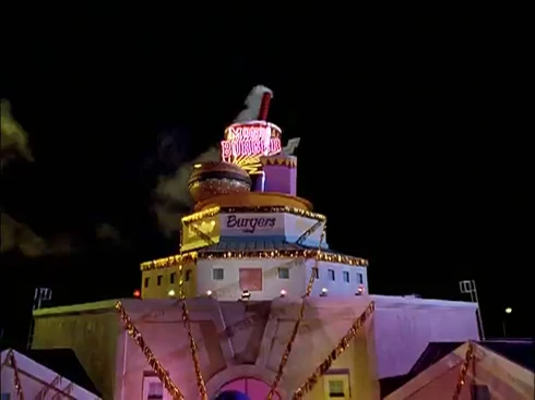 25 Years ago Good Burger defeated Mondo Burger | ResetEra