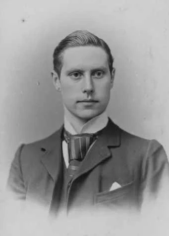 Russell Reid | The Lockharts Wiki | Fandom