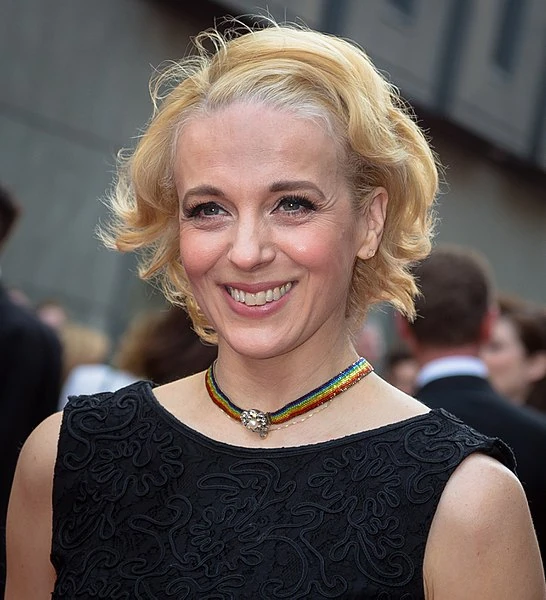 Amanda Abbington | Lockwood & Co. Wiki | Fandom
