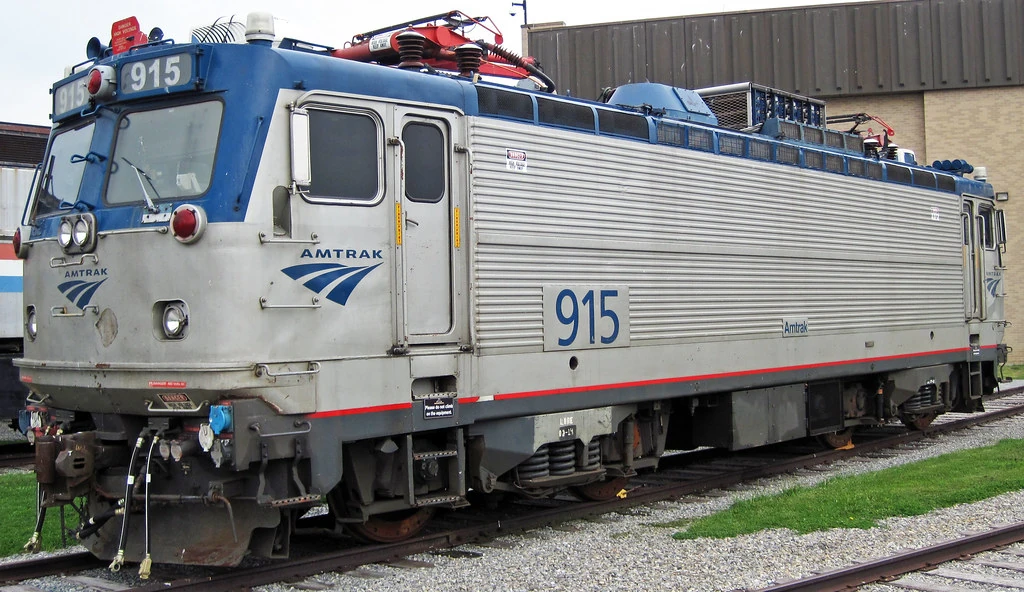 Amtrak No. 915 (AEM-7) | Locomotive Wiki | Fandom