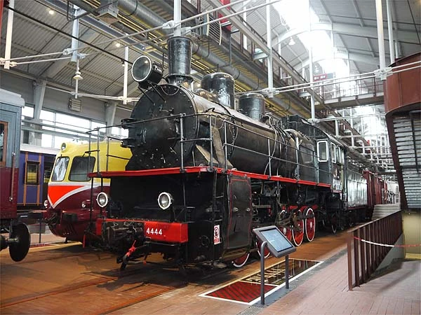 SŽD No. Esh-4444 | Locomotive Wiki | Fandom