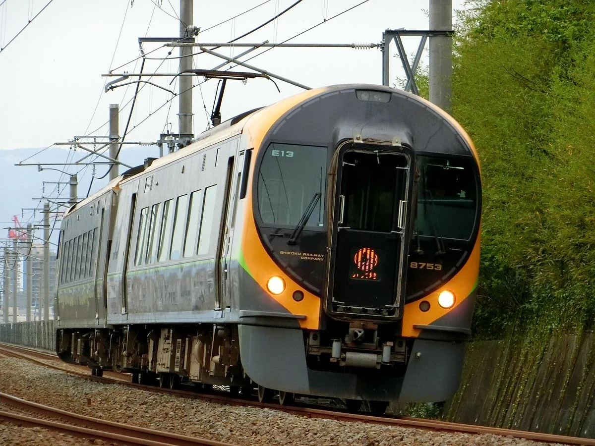 JR Shikoku 8600 series | Locomotive Wiki | Fandom