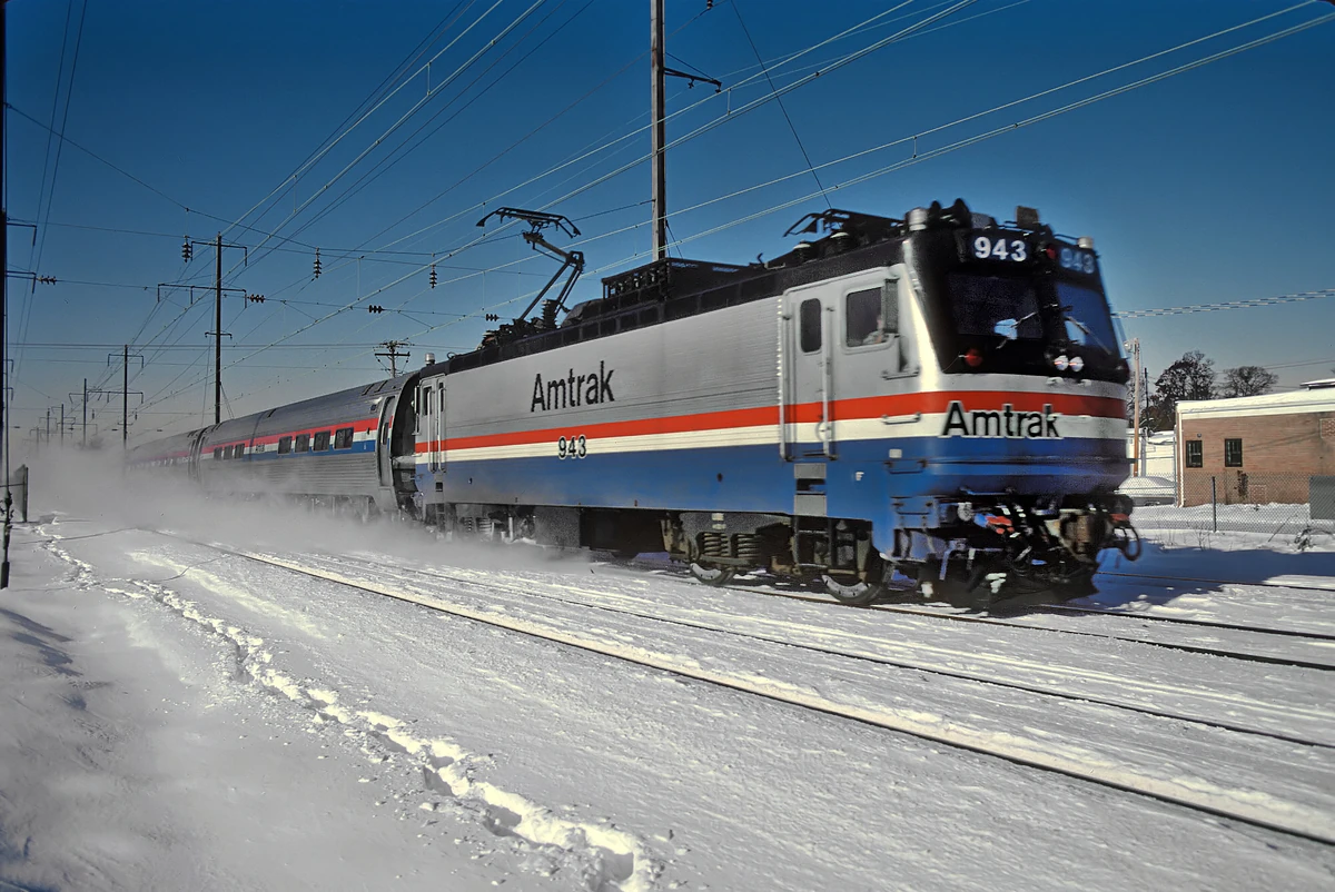 EMD AEM-7 | Locomotive Wiki | Fandom
