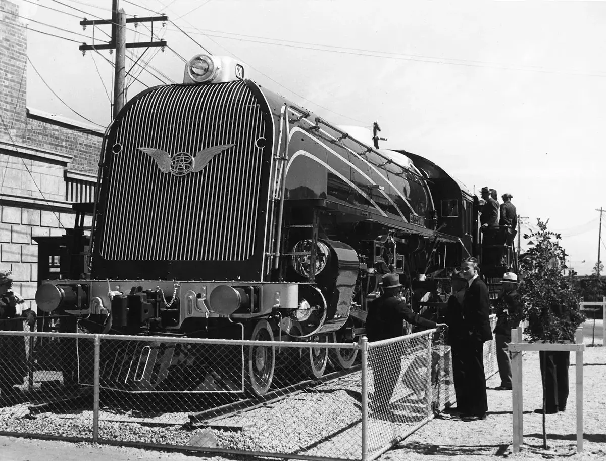 South Australian Railways 620 Class No. 620 "Sir Winston Dugan ...