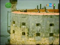 Karusel (TV network)/On-screen bugs | Logopedia | Fandom