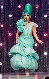 Suki Doll | RuPaul's Drag Race Wiki | Fandom