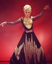 Minnie Cooper | RuPaul's Drag Race Wiki | Fandom