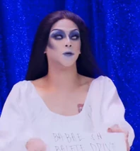 Maxie | RuPaul's Drag Race Wiki | Fandom