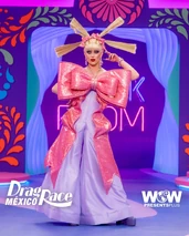 Jenary Bloom | RuPaul's Drag Race Wiki | Fandom