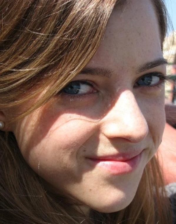 Phoebe McAuley | Lola and Virginia Fanon Wiki | Fandom