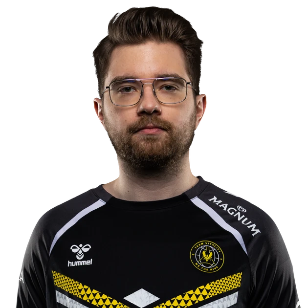 Lurox - Leaguepedia | League of Legends Esports Wiki