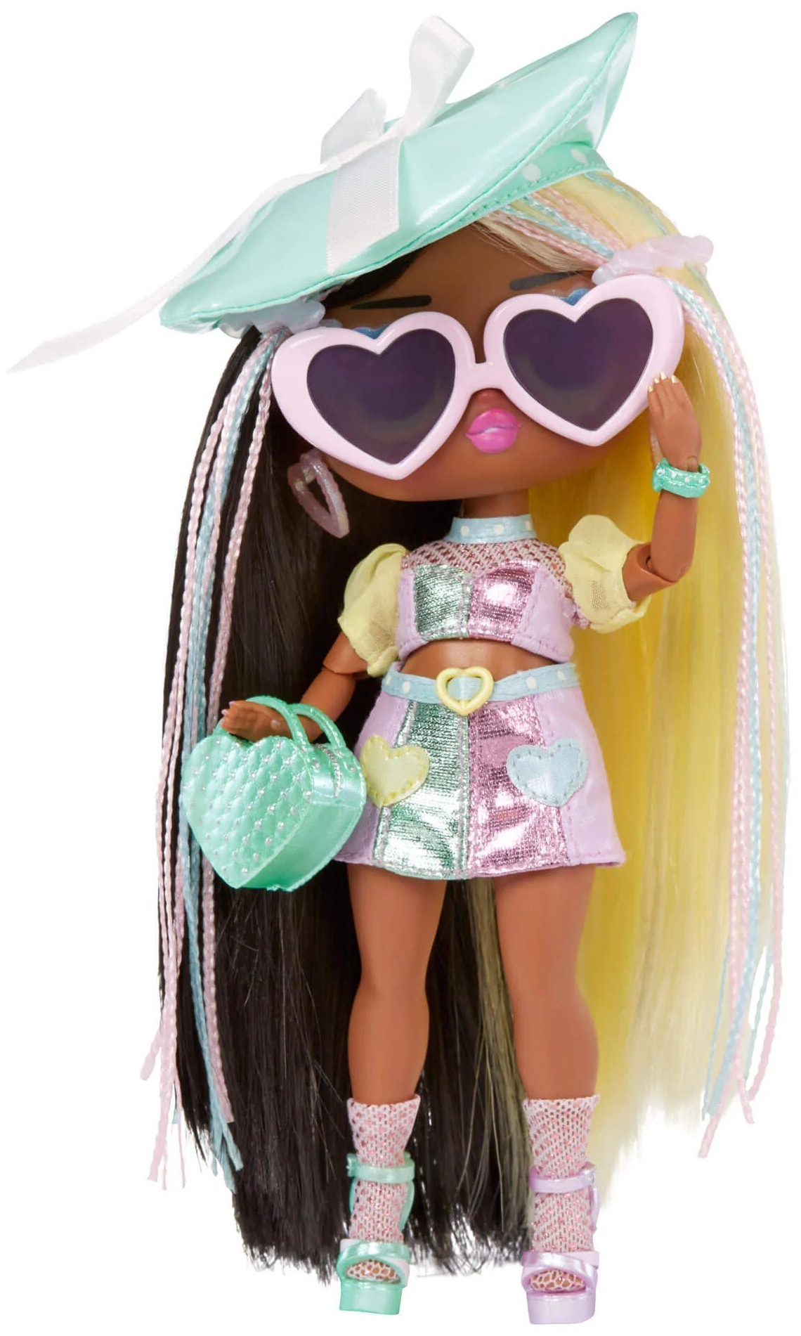 Darcy Blush | LOL Lil Outrageous Littles Wiki | Fandom Darcy Blush | LOL Lil Outrageous Littles Wiki | Fandom