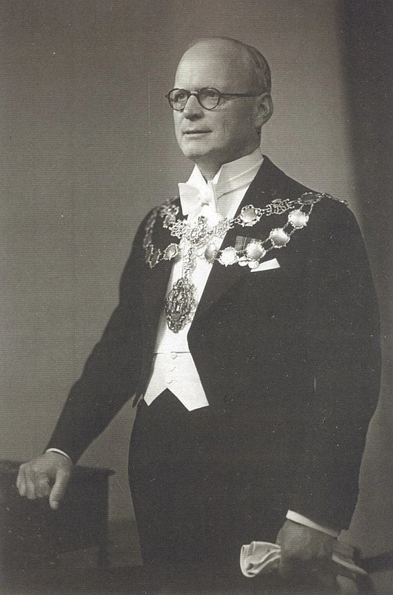 Frederick William Dean | London Wiki | Fandom