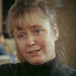Laura MacKenzie | London's Burning Wiki | Fandom