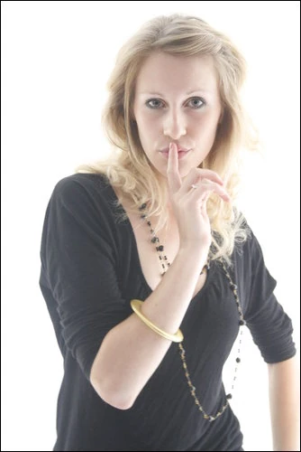 Amy Barnes | Lonelygirl15 Wiki | Fandom