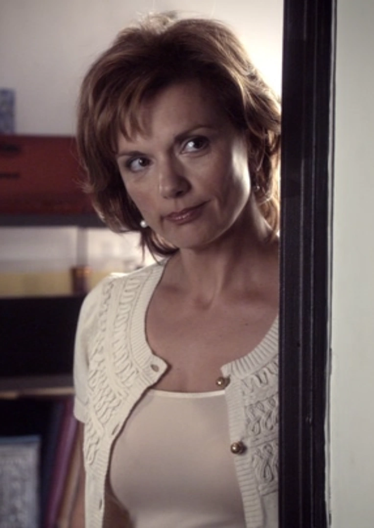 Carol Hamilton | Wonderland Wiki | Fandom