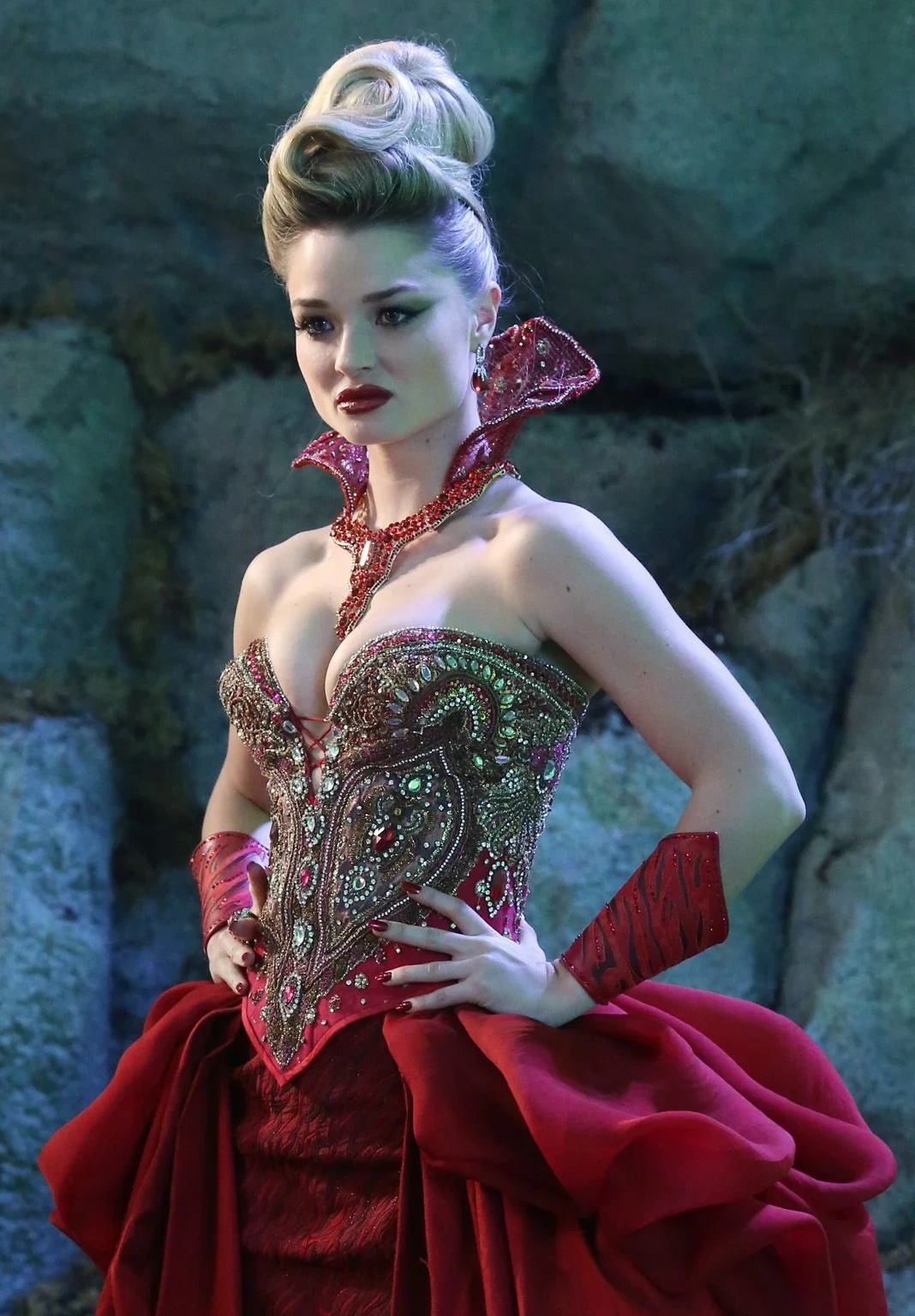 Red Queen (Once) | Wonderland Wiki | Fandom