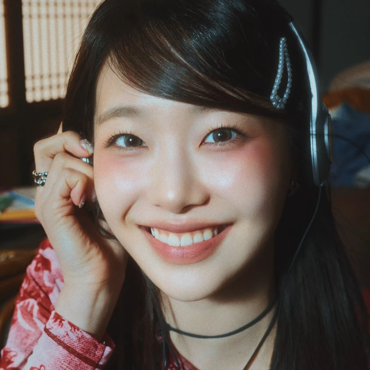 Back in town | LOOΠΔ Wiki | Fandom