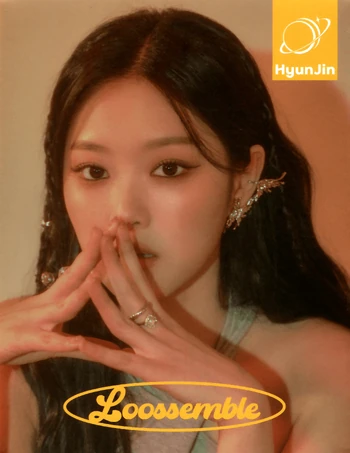 [One of a Kind] | LOOΠΔ Wiki | Fandom