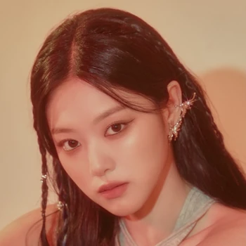 HyunJin | LOOΠΔ Wiki | Fandom