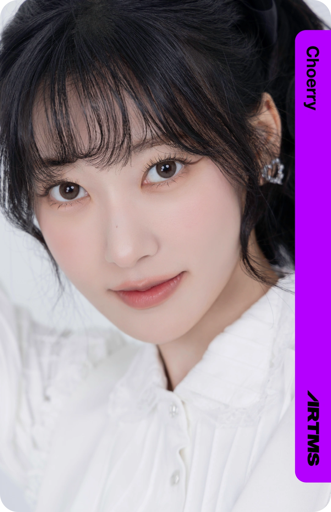 Objekts/Divine01/First Class/Choerry | LOOΠΔ Wiki | Fandom